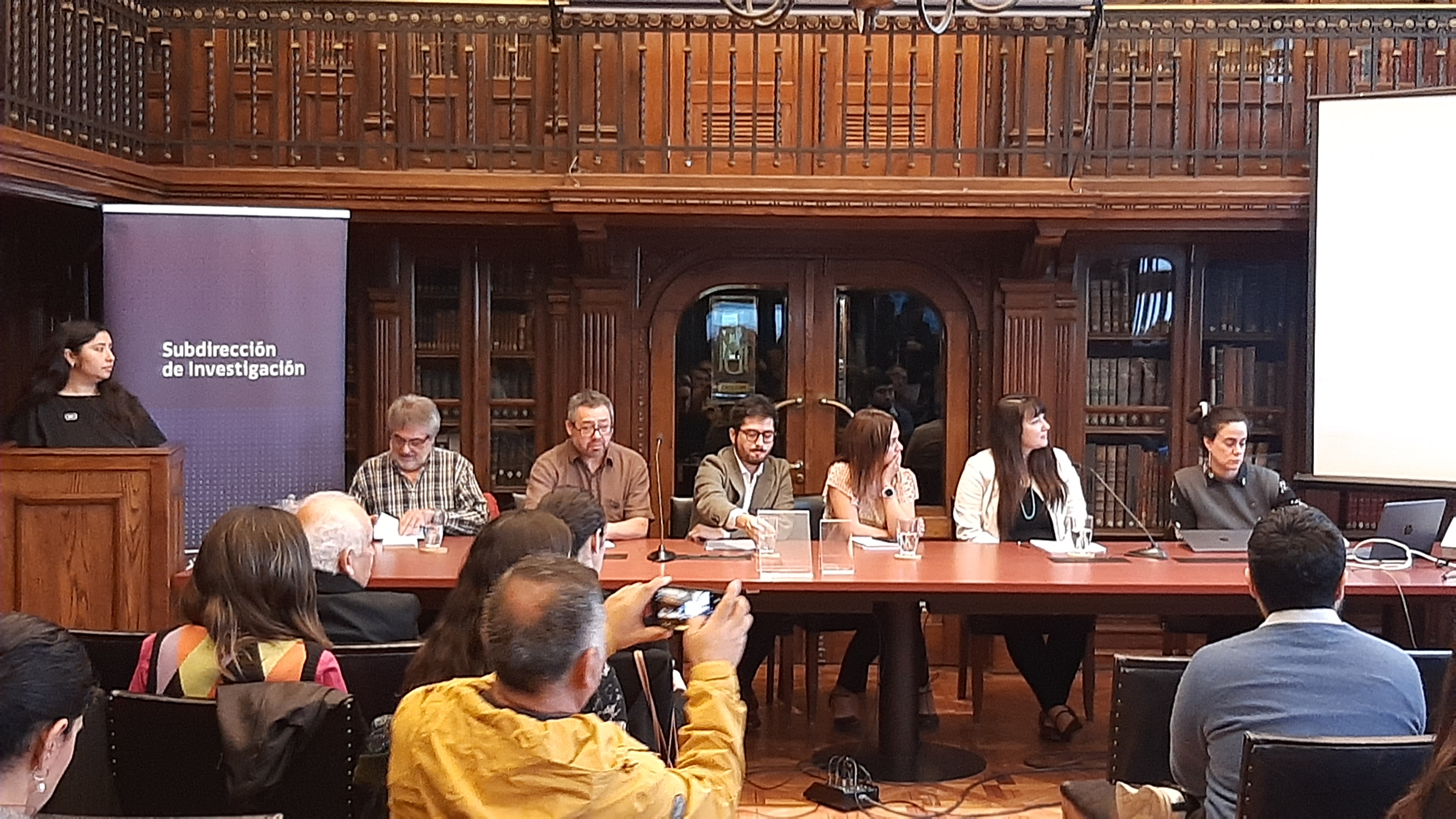 Se realizó seminario titulado:De los monumentos nacionales al ...